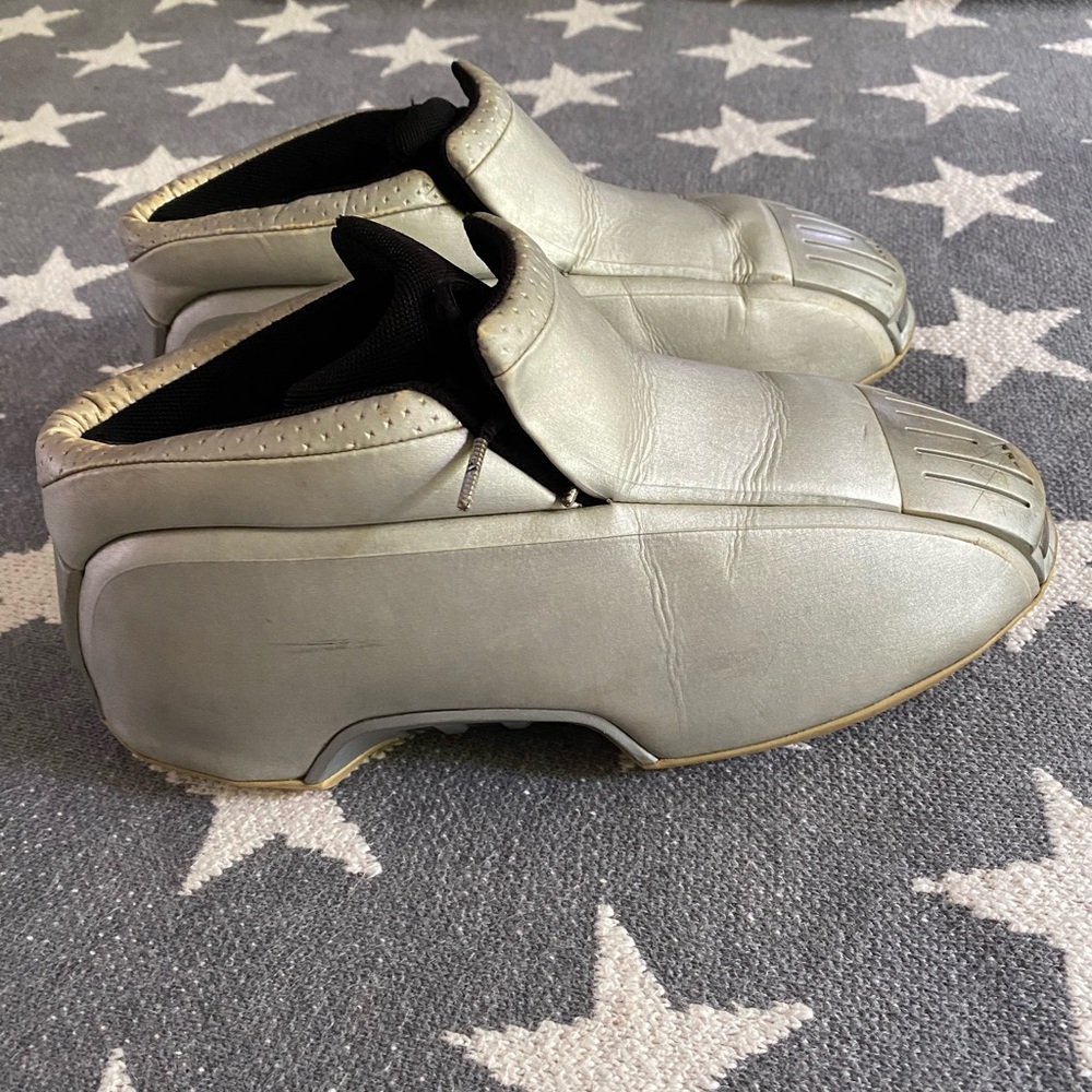 Rare Kobe Bryant Shoes - Gem